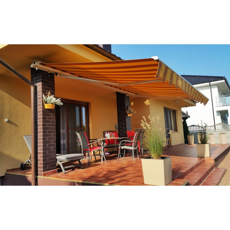 Store mural semi coffre pour terrasse et jardin